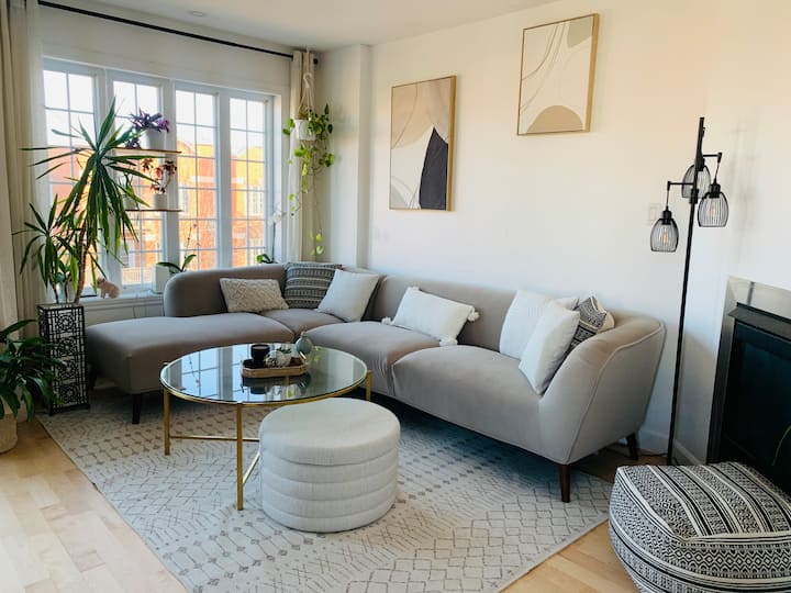 Nice And Cozy Apartment Near Subway - Lasalle