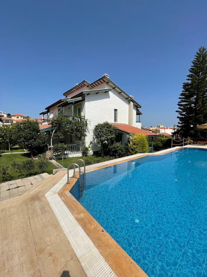 Charming Villa With Pool, 500m From Boyalık Beach - Çeşme