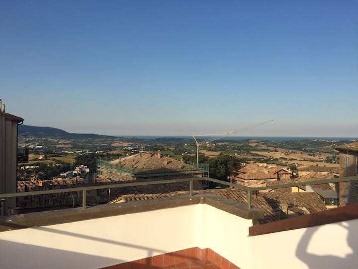 Il Cortile Di Osimo (App.3) - Osimo