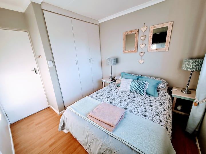 Lonehill Holiday Cottage - Chartwell