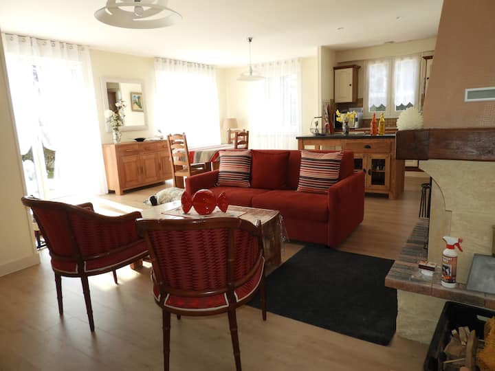 Agréable Maison Ensoleillée Dans Un Quartier Calme - Royan