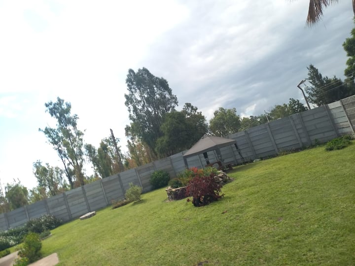 Soft On The Pocket-cottage In Parktown - Sudan