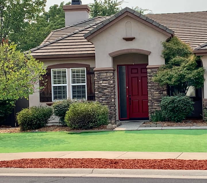 A Gorgeous Home Stay  For Vacation And Business - Rocklin, CA