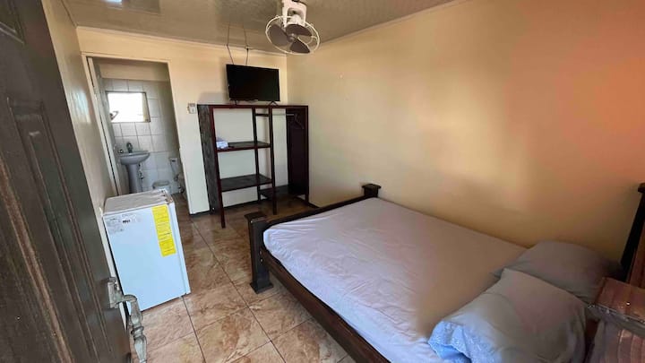 Habitación En Limón Centro 1 - Limón Province