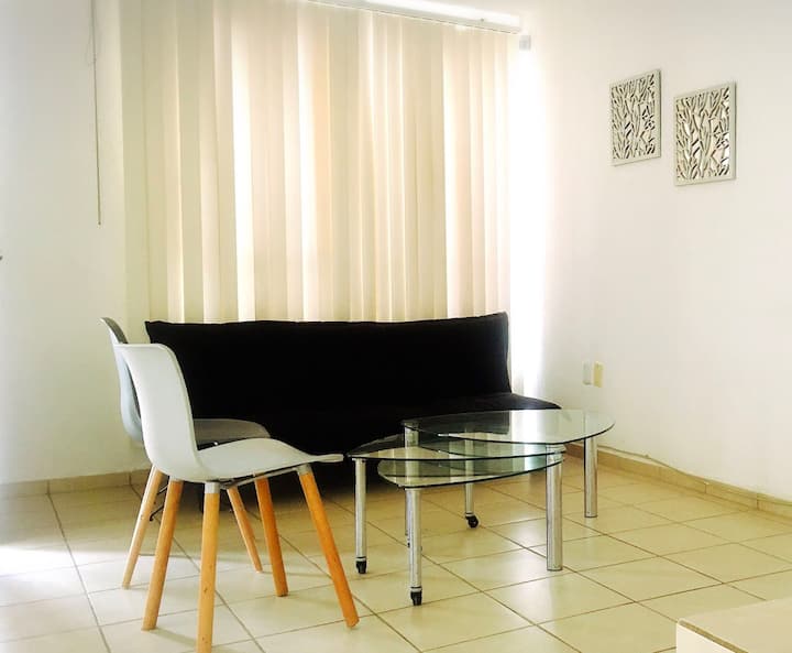 Loma Real Larga Estancia /Empresa/fact / Queretaro - Querétaro