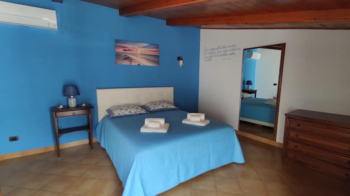 'O Vuzze 'E Ciccio - Sorrento