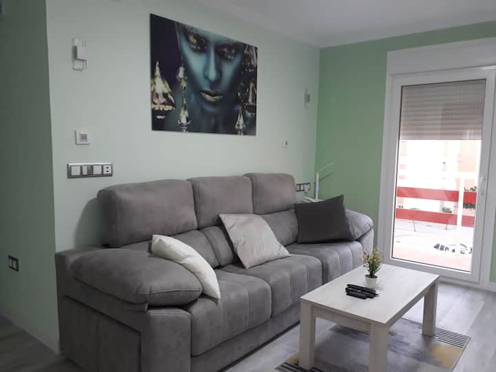 Habitación Individual En Rota, Con Ascensor - Rota