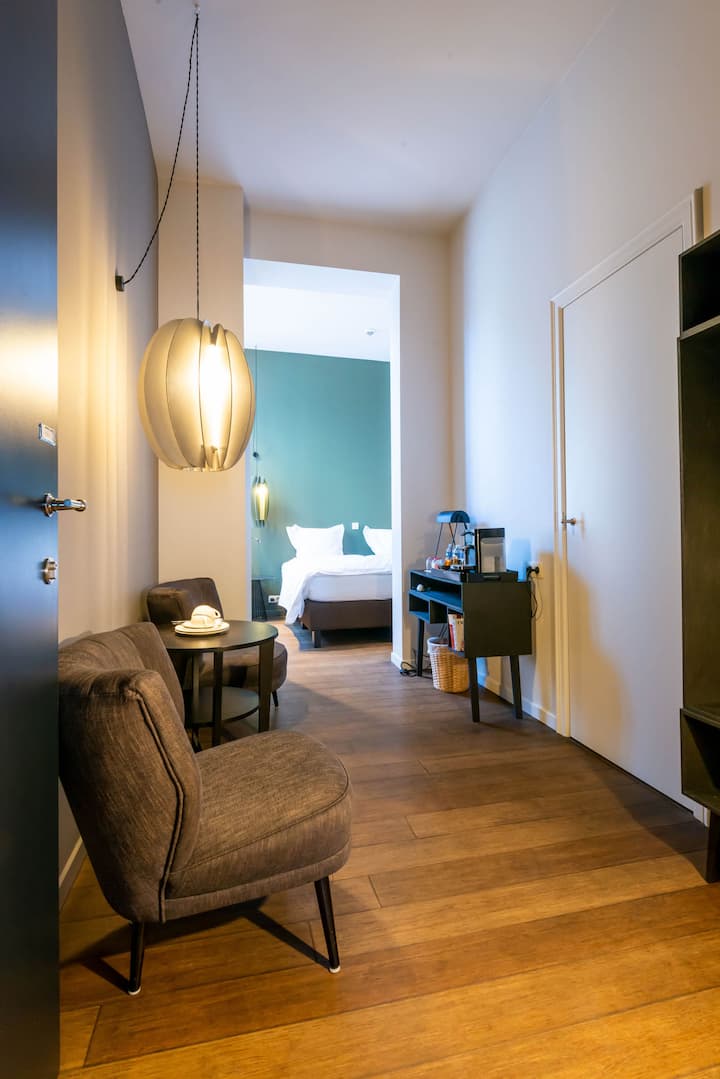 Spacious Room In Boutique Hotel - Bruges