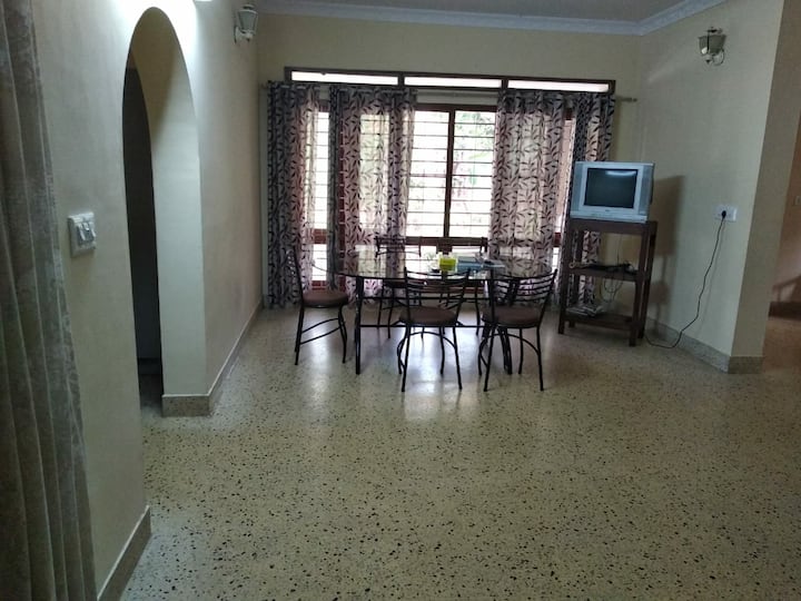 Jeff's Riverside Homestay - Mosquito Free Since 93 - Kottayam