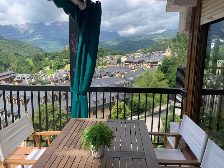 Apartamento Reformado Con Espectaculares Vistas - Torla