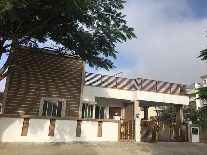 Villa @ 100 Acre Of Secure Gated Community. - Bangalore