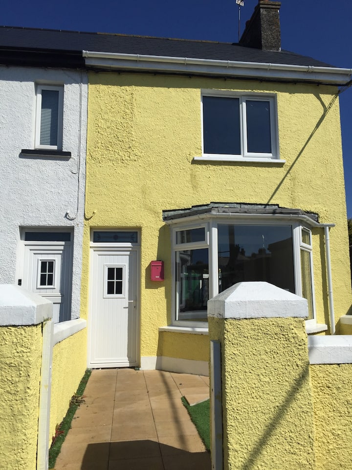 Sandy The Sunny Portrush Beach House Near Golf - Portrush