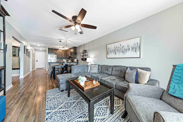 Seas The Day - Condo Beachside 2 Bedroom/2 Bath - Orange Beach, AL