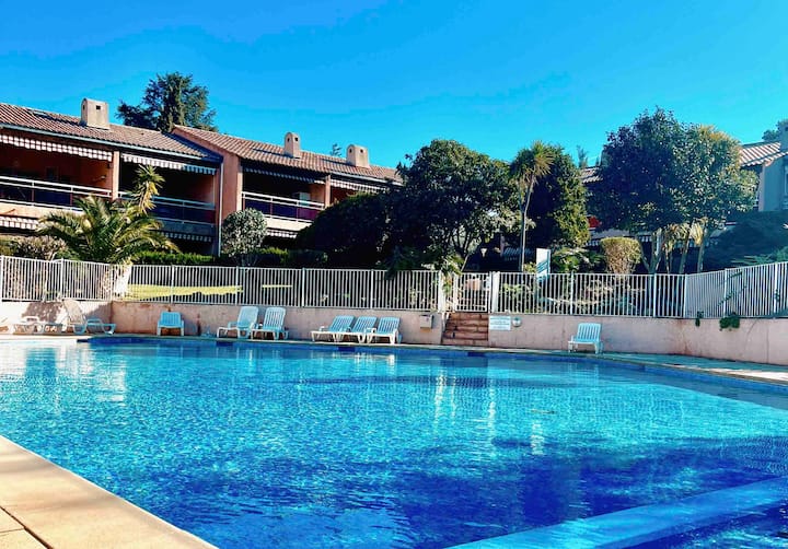 Appartement T3 • Plage à 300m • Les Oursinières - Le Pradet