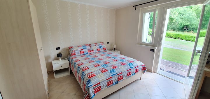 B&b With Stunning View Of Lago D'idro - Bagolino