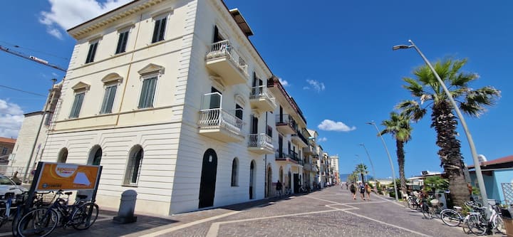 Appartamento Sul Lungomare Di Porto Recanati - Porto Recanati