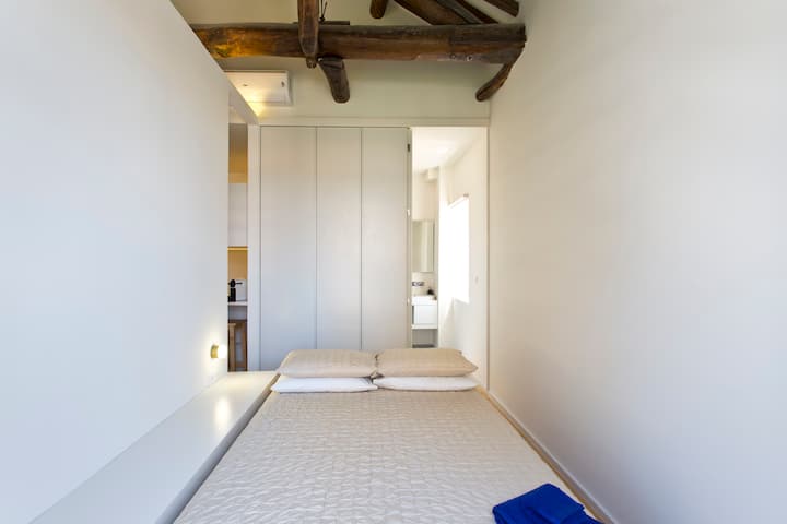Studio Trindade @ Wash&dryer • Ac • Free Parking - Porto