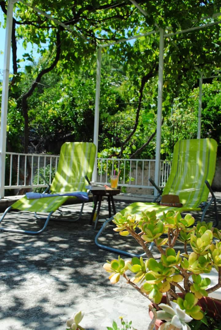 Cozy Spacious Apartment In Lapad, Dubrovnik Center - Dubrovnik