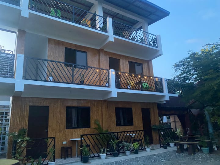 Alona's Traditional Near 100 Islands Portw/bfast#d - Alaminos