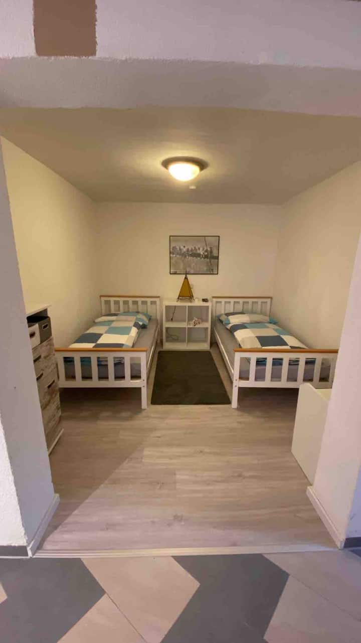 Zentral Gelegene Monteurwohnung Für 2 - 4 Pers. - Linz am Rhein
