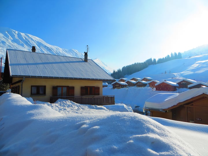 Vaste Appartement Face Aux Pistes De Ski - Le Grand-Bornand