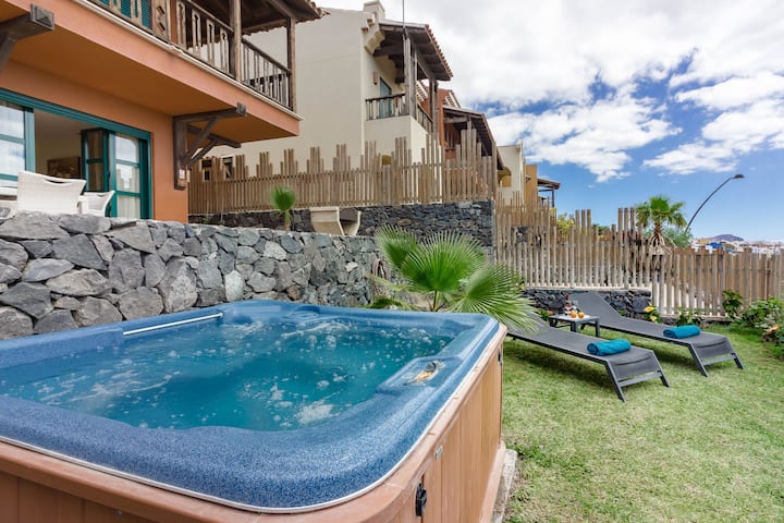 Okeanos 3 Bedrooms Villa First Line - Tenerife
