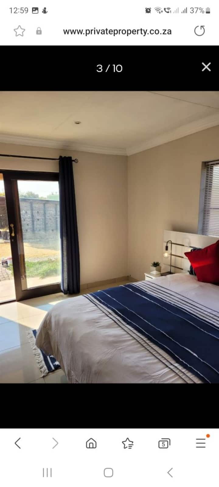 Lanseria Flycom - Lanseria