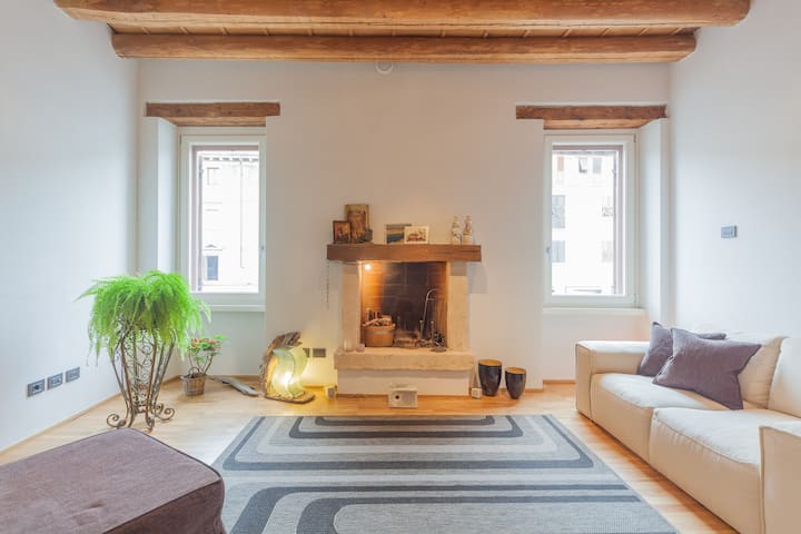 River Stones - Romantic Flat In Verona! - Верона