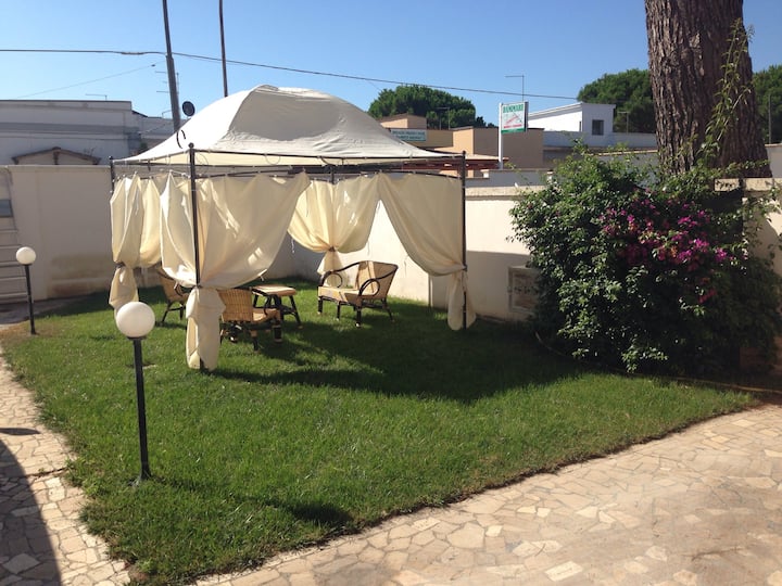 Appartamento In Villa - Castellaneta Marina