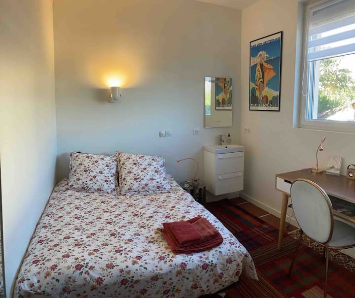 Chambre Calme Talence Centre, Proche Université. - Talence