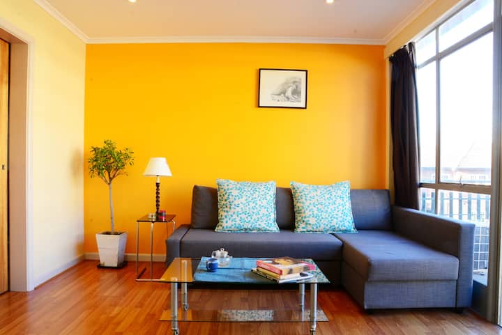 Top Floor 2 Br W. Parking+internet - St Kilda