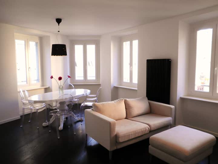 Trieste: Stylish City Apartment - Triest