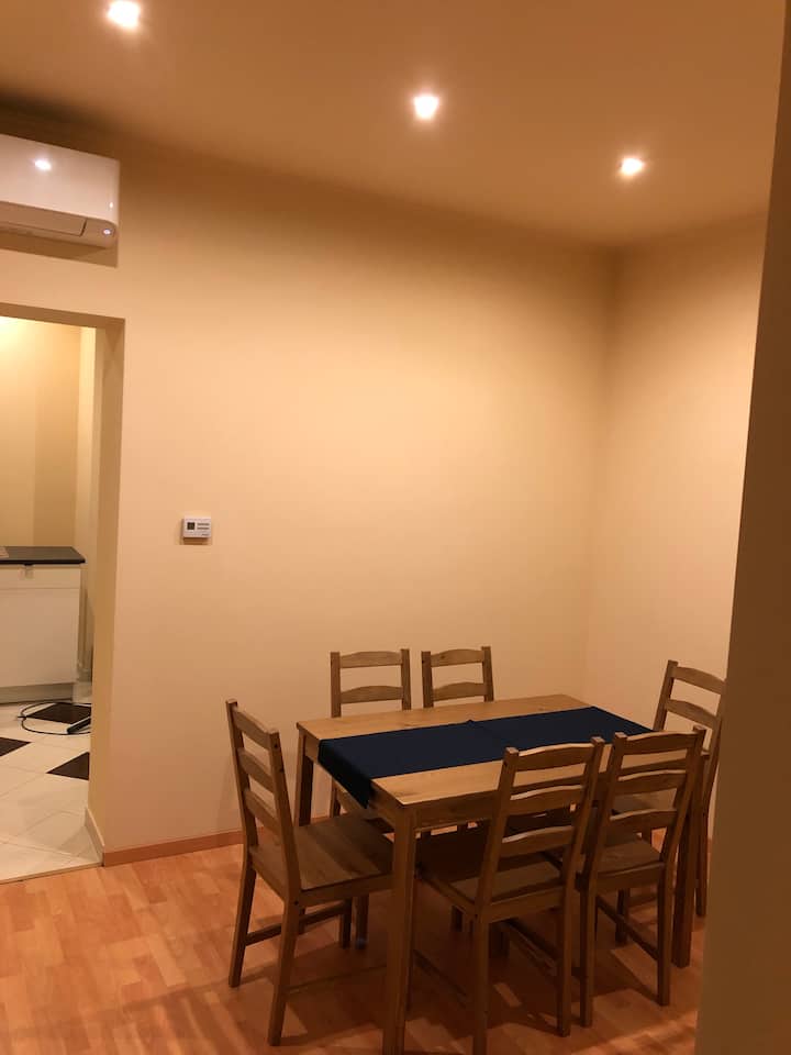 Budapest Airport , Apartment In Vecsés Blue - Aéroport de Budapest Ferenc Liszt (BUD)