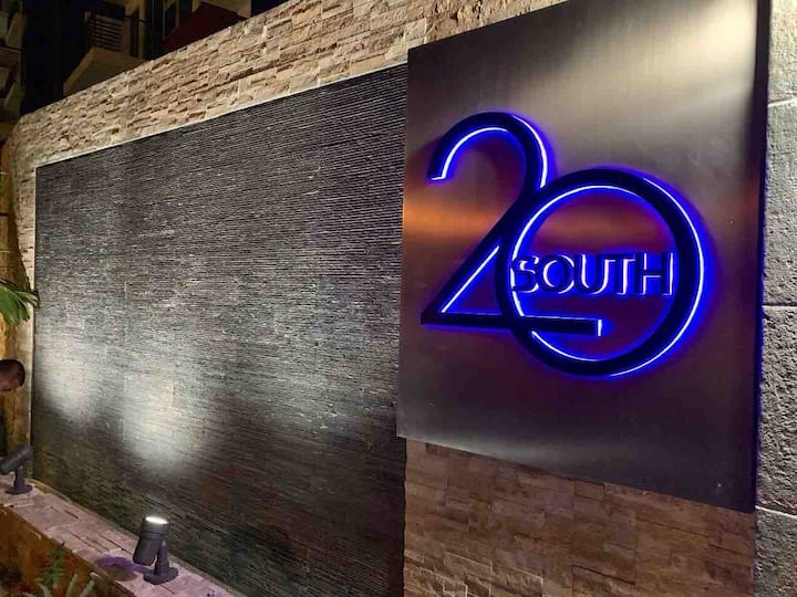 Pristine Luxury Condo - Something Blue At 20 South - Kingston