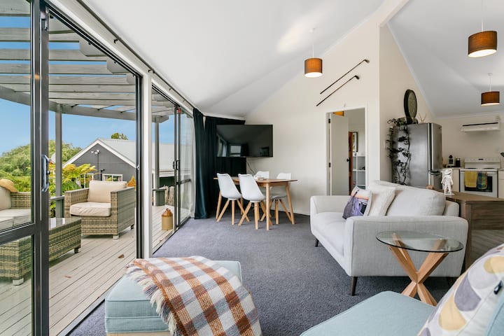 The Pavilion - Warm, Cozy, And Free Wifi - Taupo