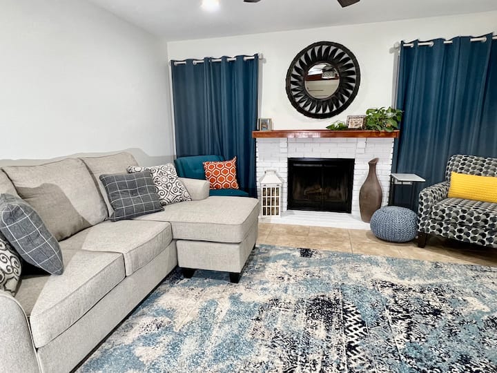 Tranquil Home With Mountain View’s In La Quinta - Indian Wells, CA
