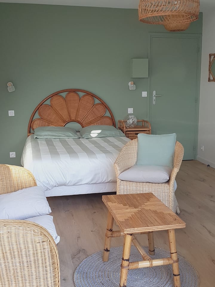 Ensoleillé, Parc, 150m Plage, Cinéma, Commerces - Plage de Saint-Philibert