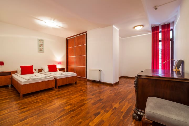 Apartament Messina, Rynek-galeria Italiana - Wrocław