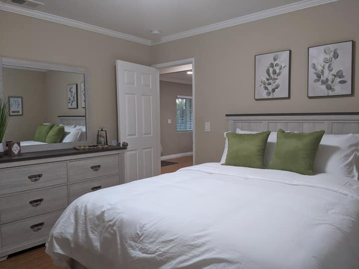 David's Vacationland 2br - Buena Park, CA