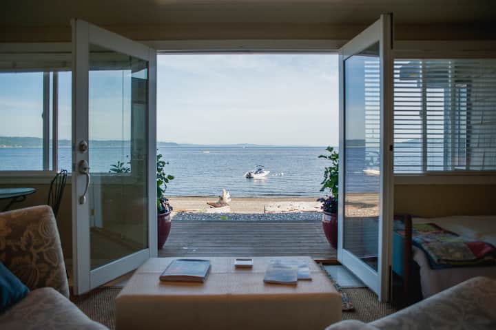 Seattle Beach Cabana - Des Moines, WA