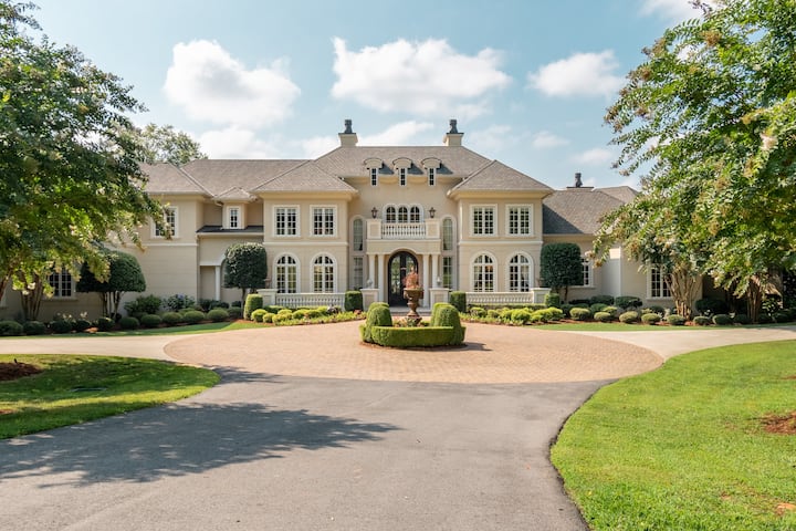 Private 11,000sqft Lake Norman Waterfront Estate - Mooresville, NC