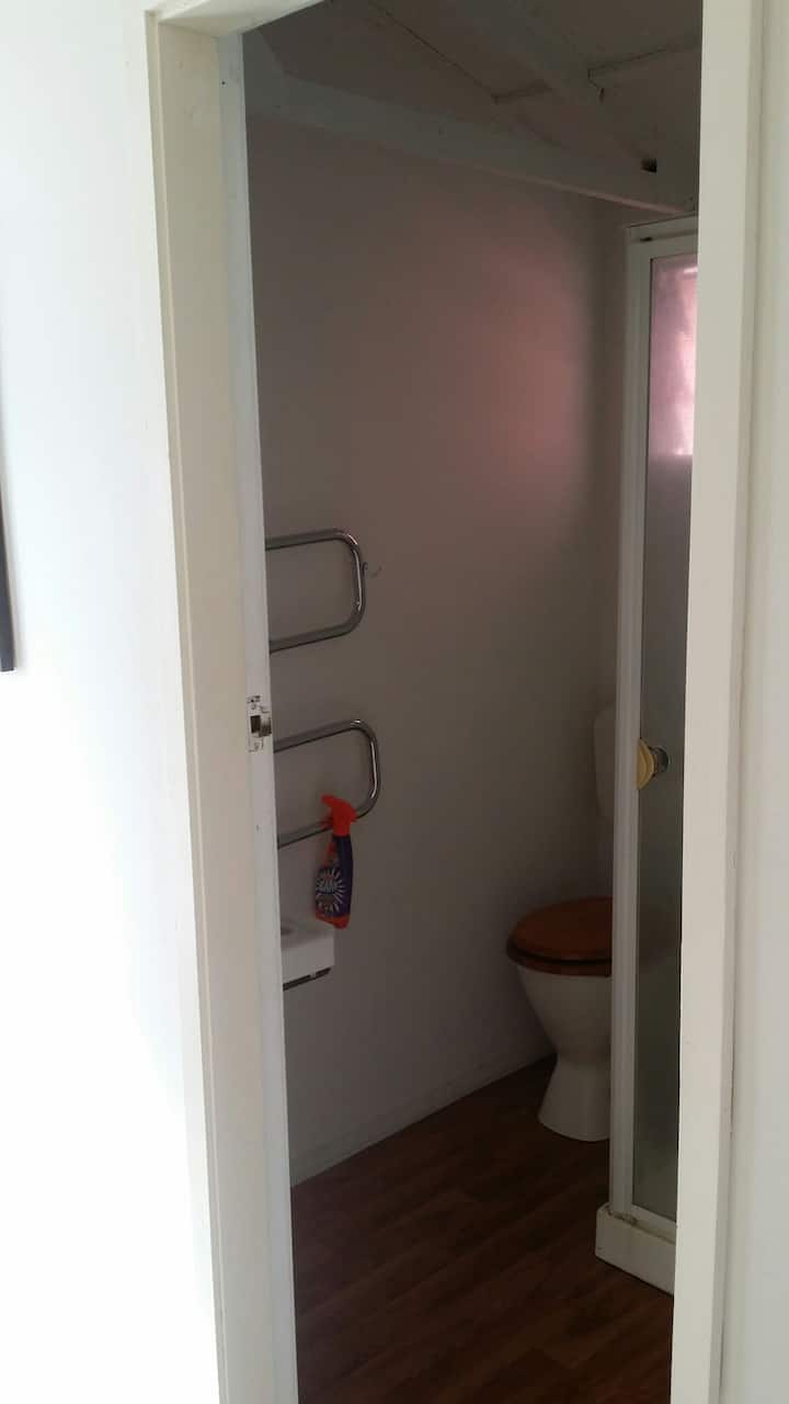 Cabin Between Two Lakes - Rotorua