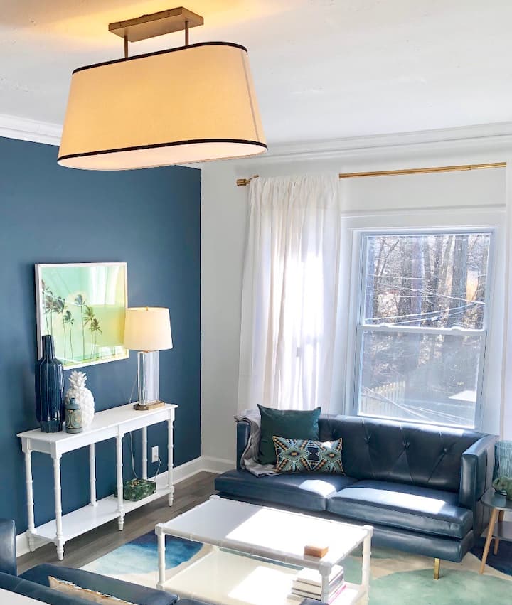 Jack Blu Modern Design In A Historic Building - Cleveland Heights, OH