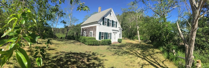 Peaceful Solitude, Historic Charm, Gorgeous View - Truro, MA
