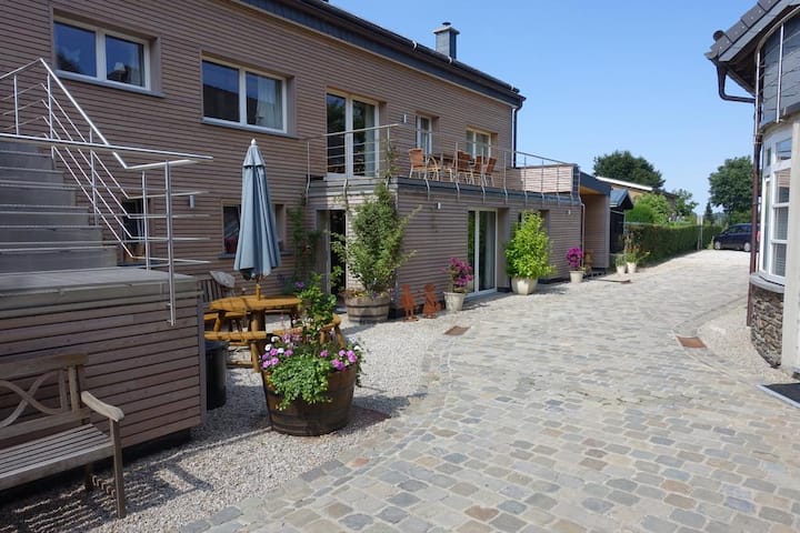 Gîte 8 P. "Les Sources" - Résidence Burgseehof - Butgenbach