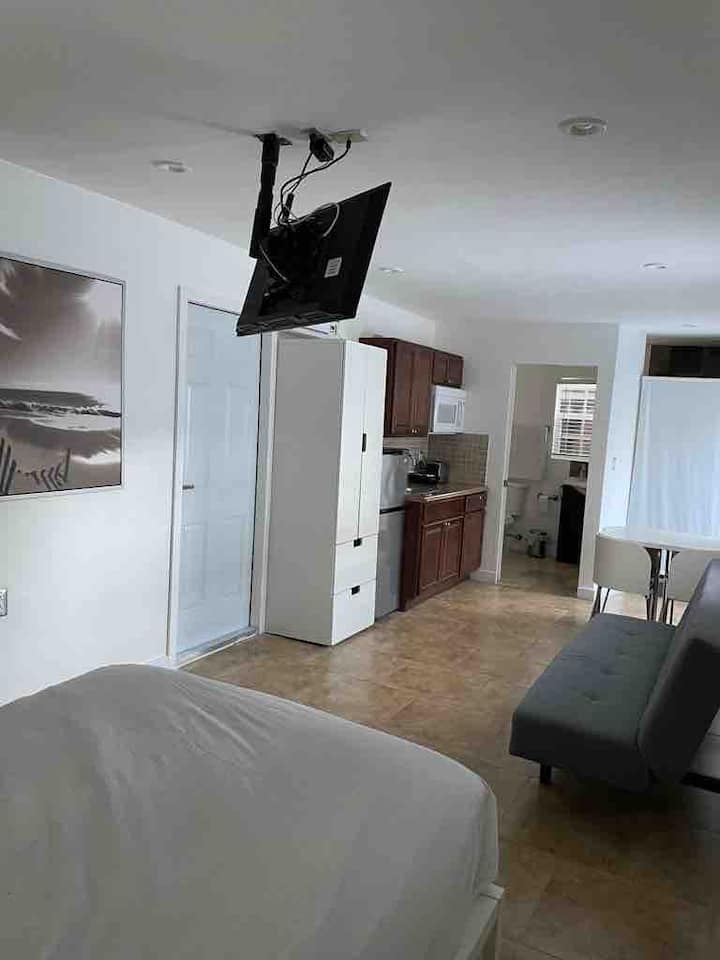 The Villa - Miami, FL