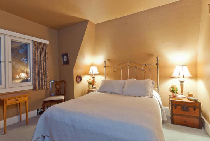 Bonnybank B&b - Red Squirrel Room Two - Beamsville