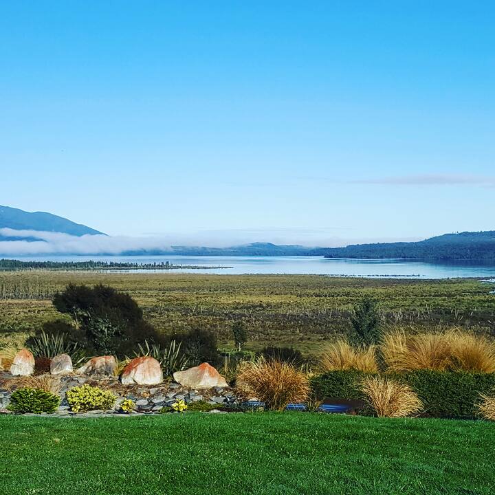 10 Best Airbnb Vacation Rentals Near Lake Brunner, New Zealand ...