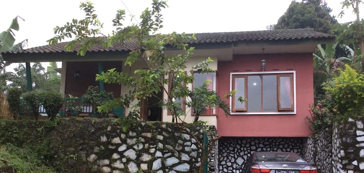 Ma Petite Maison, Awiligar, Bandung Utara - Bandung
