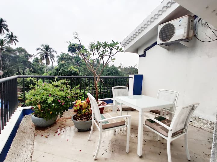 1 Unit Of 2bhk+1 Unit Studio Apt In Arpora - Goa